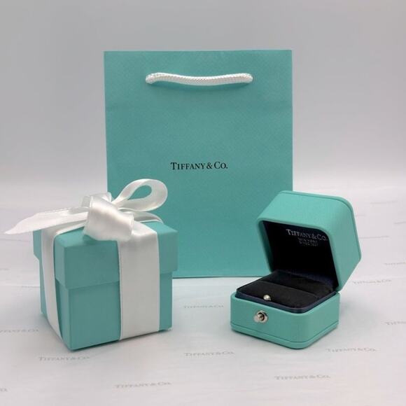 Tiffany & Co. | Jewelry | Tiffany Co Tiffany Blue Engagement Wedding ...